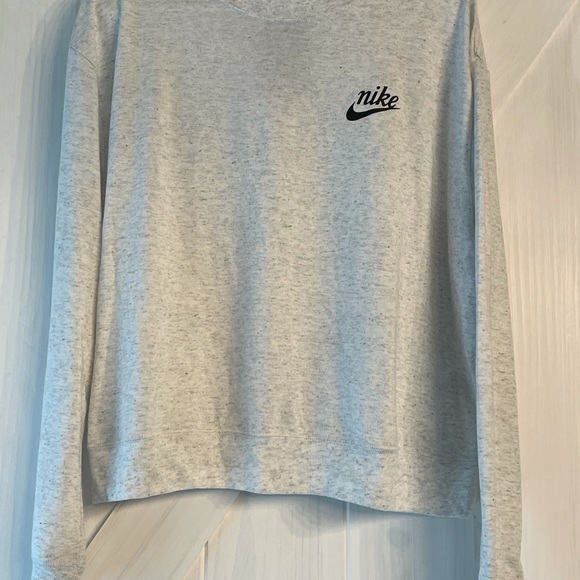 Nike | Tops | Womens Nike Pullover | Poshmark